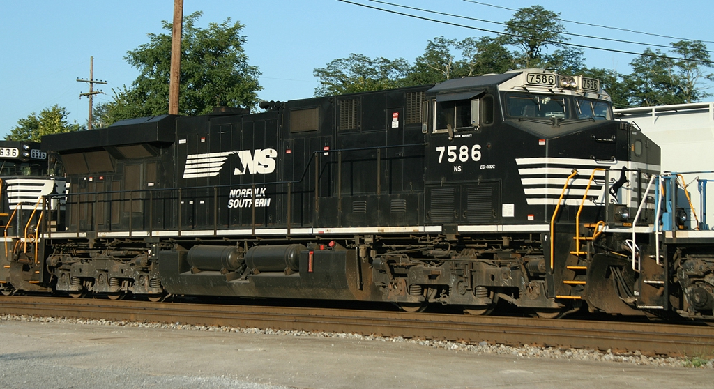 NS 7586